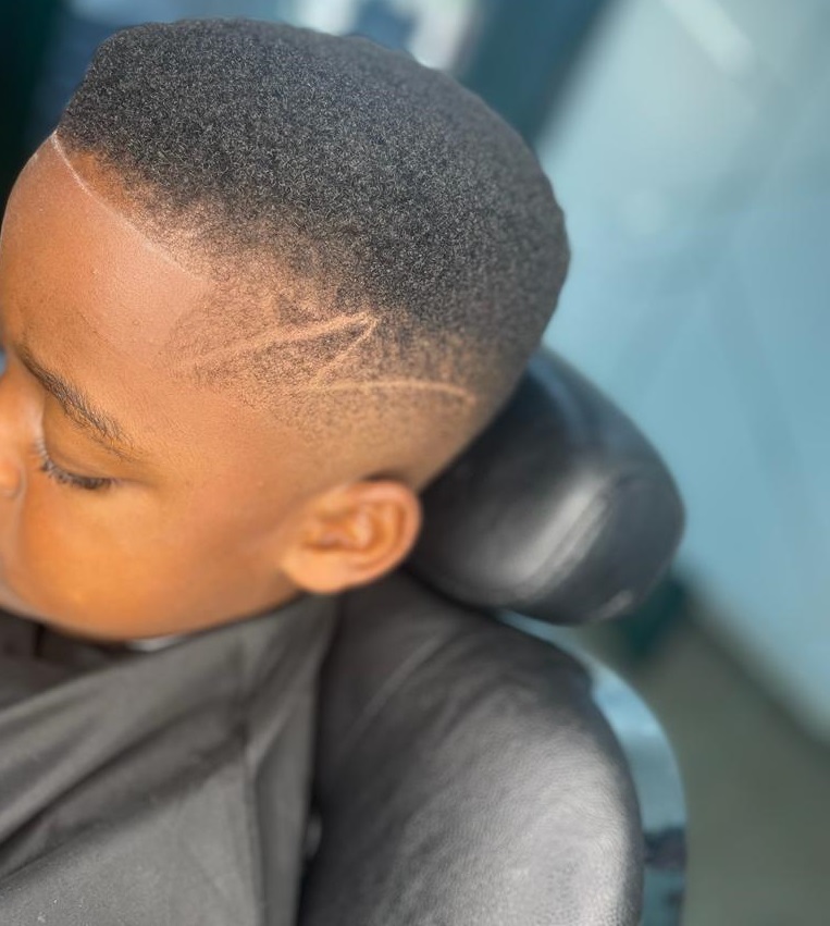 QMB Salon (Lekki) - QMB Hypermart, Builders Mart Road, Lekki ...