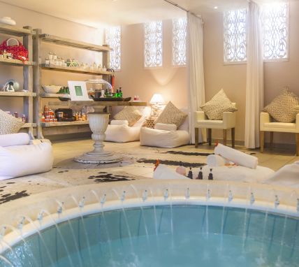 Mangwanani African Spa (Elangeni Hotel) (Elangeni Hotel) - 63 Snell ...